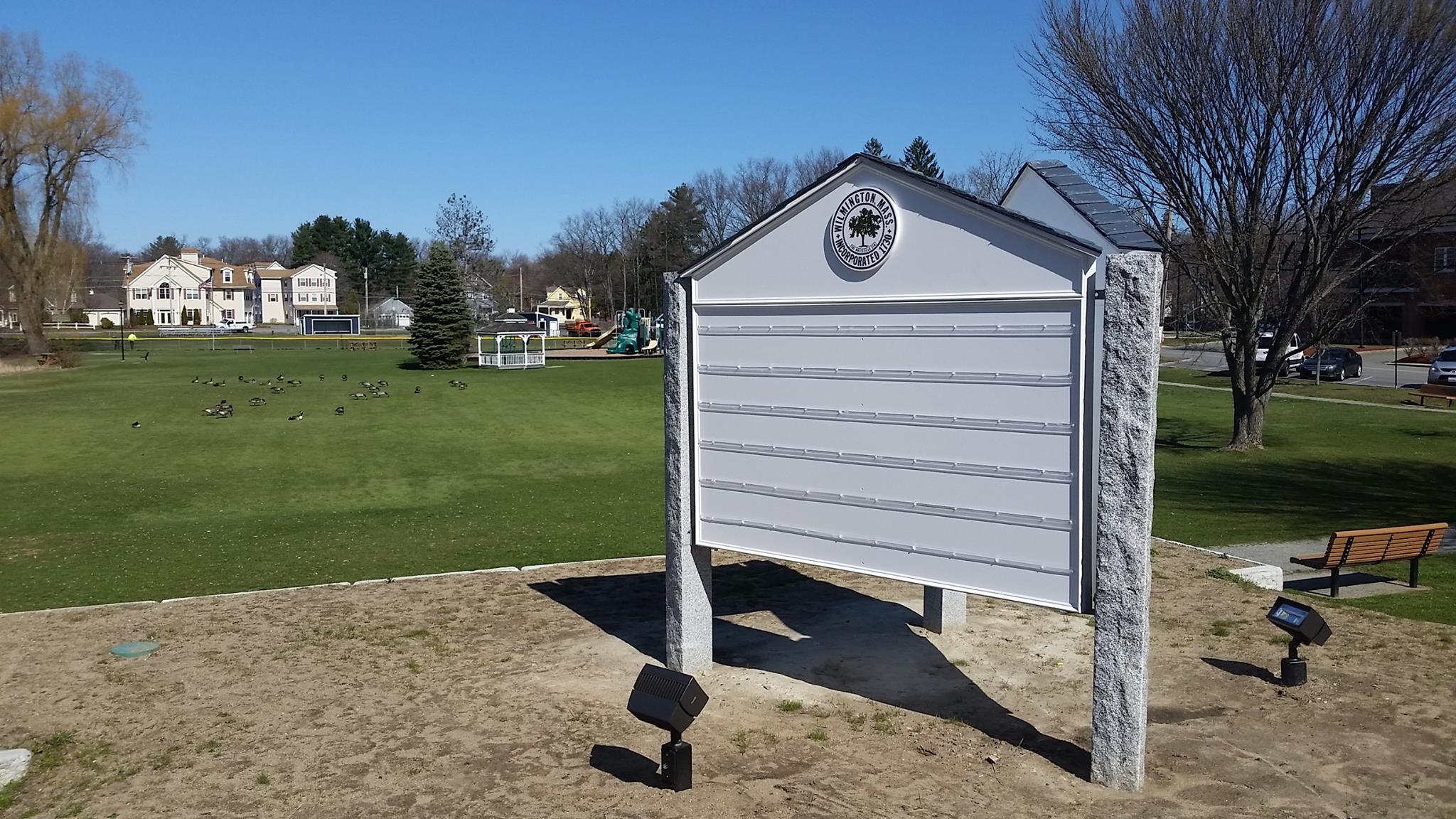 PHOTO OF THE DAY: Wilmington Rotary Donates New Sign For Rotary Park ...