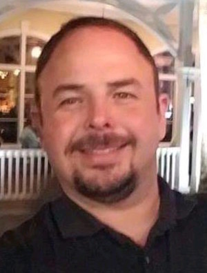 OBITUARY: Richard W. Stuart, 48 – Wilmington Apple