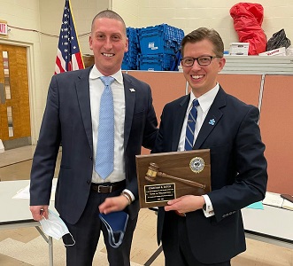 A GENTLEMAN AMONG GENTLEMEN: Jonathan Eaton Says Goodbye To The Board ...