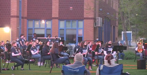 VIDEO: Watch Wilmington High School Band Concert – Wilmington Apple