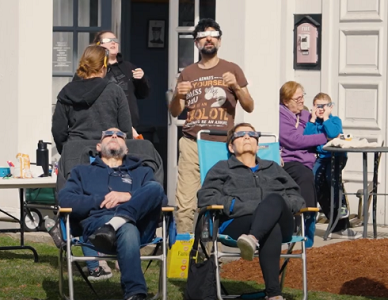 VIDEO: Wilmington Memorial Library Holds A Solar Eclipse Viewing Party ...